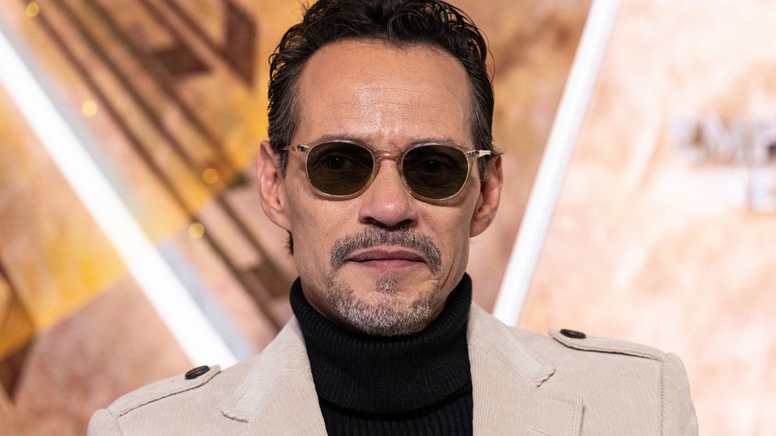 Jennifer Lopez Spends Holiday Weekend in the Hamptons Without Affleck