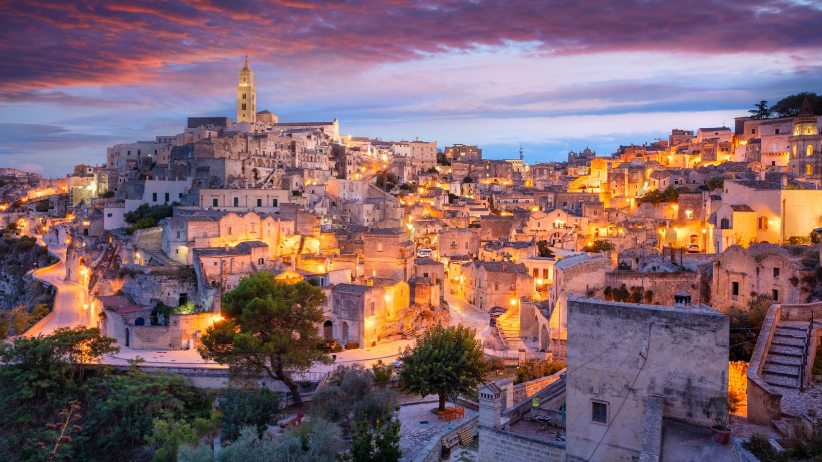 20 Nations That Embrace Americans with Open Arms