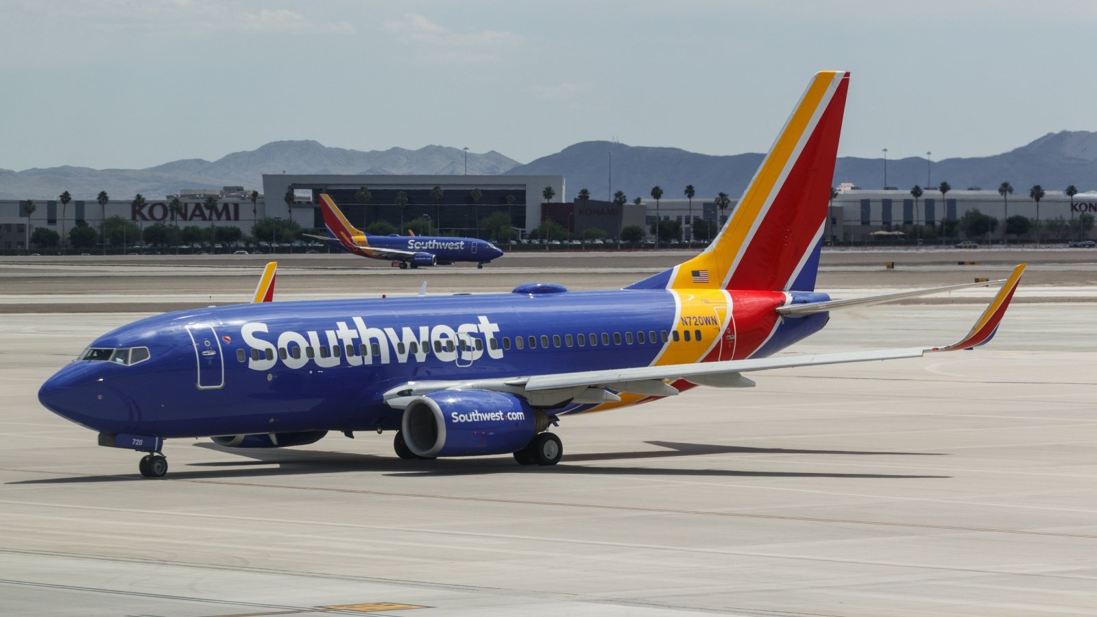 Southwest Jet Descends Just 525 Feet Above Oklahoma City Suburb ...