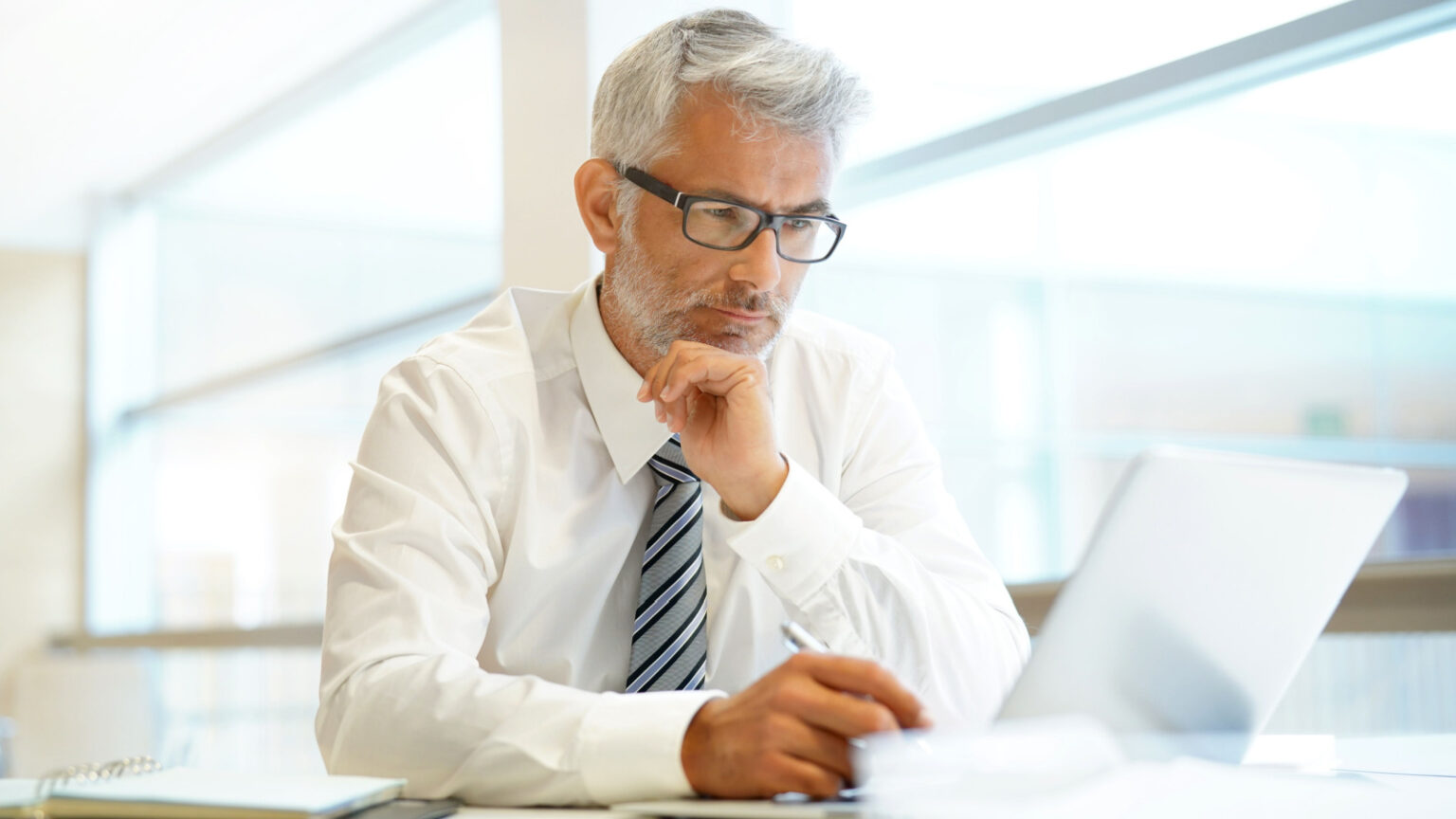 23 Famous High-Achievers Who Found Success Without a College Degree